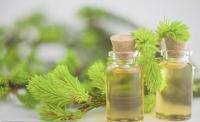 China DDC Essential Oil Swine Feed Additives Phenols For Optimal Nutrient Digestion Utilization for sale