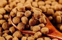 China Fine Granules Pet Food Flavor For Improved Palatability And Nutrition for sale