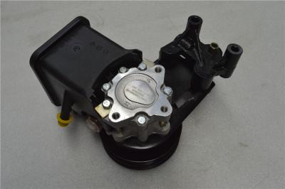 China P1340300003A0 Steering Oil Pot With Oil Pump FOTON Truck Steering Parts OEM Standard for sale