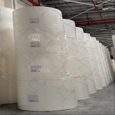 China Popular smooth white/kraft tissue paper 36gsm hand towel for Hotel and catering industry for sale