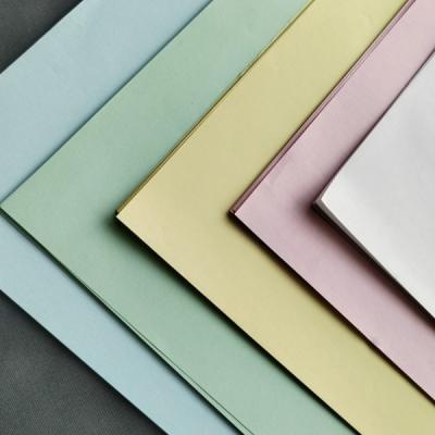 China 48g-80GSM Printing Carbonless Paper Sheet NCR Paper 70X100cm for sale