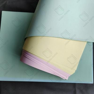 China Custom In Blue Image CFB CB CF Yellow Carbonless NCR Paper 50gsm 55gsm 60 Gsm for sale