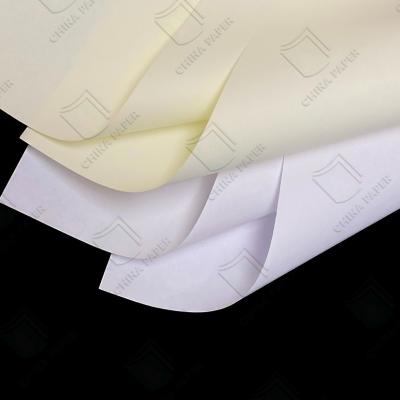 China Uncoated Virgin Wood Pulp Paper 50-120GSM Cream Yellow & White For Offset Printing for sale