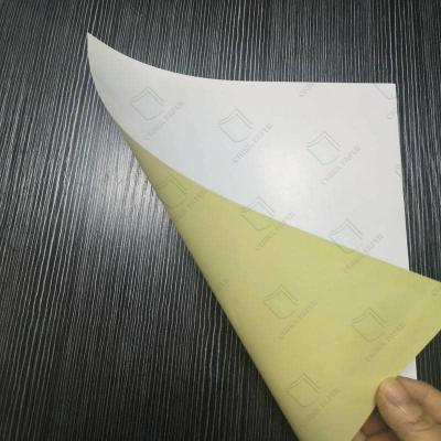 China Roll of Self-Adhesive Labels Printed on Yellow/White Release Paper for Retail Packaging Labels in Shipping for sale