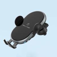 China 10W Black Suction Cup Qi Wireless Car Charger 5V 2A 75% Fast Charge for sale