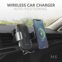 China 15W Qi Fast Charging Wireless Car Charger Auto Clamping and Intelligent Alignment Charging Area Car Mount for iPhone13 for sale