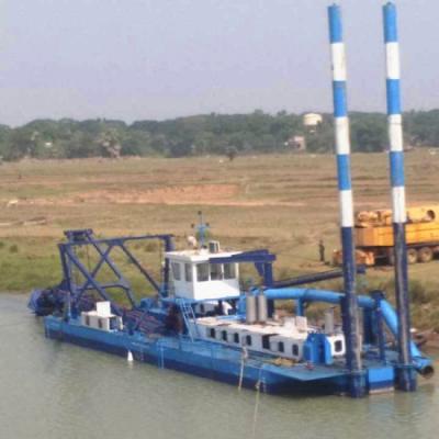 China 22-inch Crown Type Cutter Head Dredger with 4000m³/h Capacity and 14m Dredging Depth for Coastal Sand Operations for sale