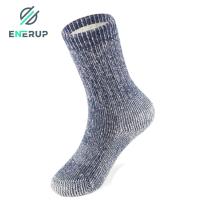 China Nylon Mens Merino Wool Crew Socks ITCH Free Mens Wool Hiking Socks for sale