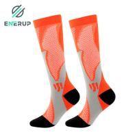 China Knitted 16mmhg Sports Compression Socks Mens Athletic Knee High Socks for sale