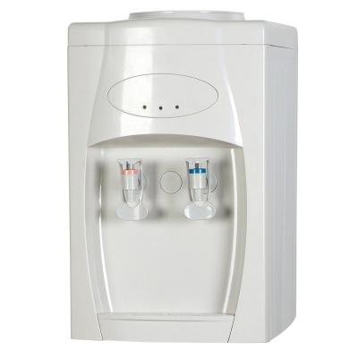 China Portable Chilled Mini Desktop Water Dispenser Environmentally Friendly for sale