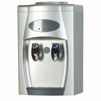 China Portable Chilled Mini Desktop Water Dispenser Environmentally Friendly for sale