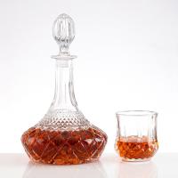 China Customize Sealing Type 500ml Tequila Glass Bottle with Cap Made of Super Flint Glass for sale