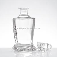 China End Spirits Collection 750ml Vodka Glass Bottle with Hot Stamping and Aluminum Cap for sale