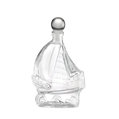China Customize Sealing Type 750ml Transparent Glass Bottles for Sophisticated Parties for sale