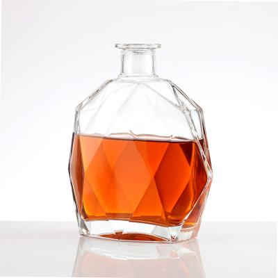 China Custom Capacity Clear Empty Frosted Glass Alcohol Vodka Bottle 750 Ml with Hot Stamping for sale