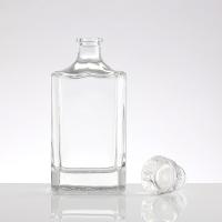 China Customized High Borosilicate Glass Bottles 750ml Glass Liquor Bottle Plastic Liquor Bottles for sale