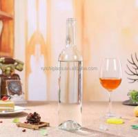 China Hot Stamping Luxury Custom 250ml 500ml 750ml Wine Glass Bottles with Cork for sale