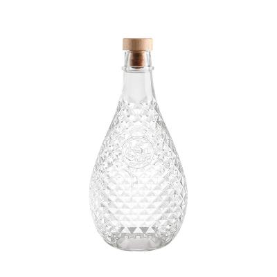 China 1000ml Transparent Simple Smooth Glass Bottles for Vodka Made of Super Flint Glass for sale