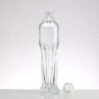 China Aluminum Plastic PP Collar 750 ml Glass Liquor Spirits Gin Whisky Vodka Tequila Bottle for sale