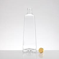 China Extra Flint Glass Gin Vodka Whisky Whiskey Tequila Bottle with Cork 500ml 700ml 750ml for sale