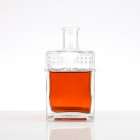 China Customize Sealing Type Empty Clear Glass Liquor Bottle 700ml 750ml Vodka Rum Bottle for sale
