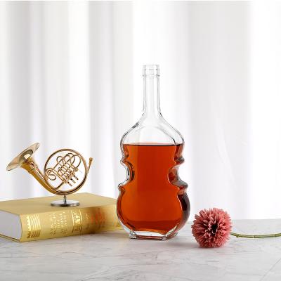 China Hot Stamping Glass Bottle for Vodka Whisky Liquor Customize Cap and Surface Handling for sale