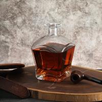 China Super Flint Glass Empty Liquor Vodka Gin Bottle with Cork 500ml 700ml 750ml 1000ml for sale