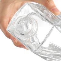 China Vintage 750ml Custom Vodka Glass Liquor Bottle with Super Flint Glass Body Material for sale