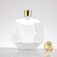 China Customize Sealing Type 500ml Pure Vodka Wine Glass Bottle 700ml 750l 500ml Customized for sale
