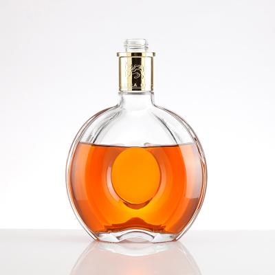 China Industrial Beverage 700ml Glass Vodka Whisky Bottle with Aluminum Plastic PP Collar for sale