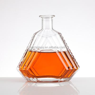 China Customize Sealing Type Hot Stamping Glass Bottles for Luxury Vodka Whisky Promotion for sale