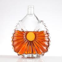 China Clear Spirit Liquor Bottles in 500ml Capacity with Transparent Design and Aluminum Collar for sale