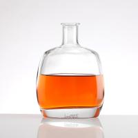 China Hot Stamping 750ml Standard Transparent Extra Flint Giant Liquor Bottles for Beverage for sale