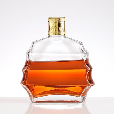 China Hot Stamping Aluminum Plastic PP Collar 200ml Glass Bottles for XO/Brandy for sale