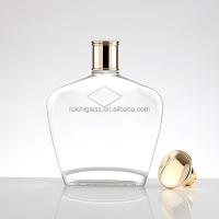 China Custom Luxury Brandy Glass Bottle with 500ml Capacity and Super Flint Glass Material for sale