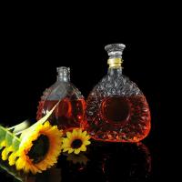 China Customize Sealing Type 500ml 700ml 750ml Whiskey Glass Vodka Bottle Empty Spirit Glass Bottle for sale