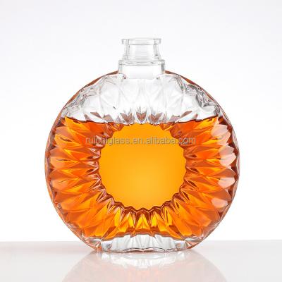 China 500ml Luxury Whisky Glass Bottles with Fashion Design and Embossed Logo for sale
