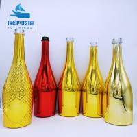 China Super Flint Glass Custom Design 700ml 750ml Metallic Gold Champagne Bottle with Cork for sale