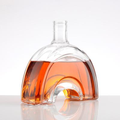 China 680 700ml Round Gin Rum Tequila Whisky Glass Vodka Bottle for Industrial Beverage for sale