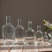 China 500ml 700ml 750ml Clear Glass Whiskey Brandy Vodka Bottle for Beverage Market for sale