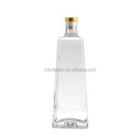 China Super Flint Glass Transparent Whiskey Bottle with Aluminum Collar and Plastic PP Material for sale