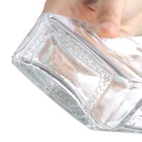 China 750 Ml Screw Cap Liquor Bottles for Top Liquor Brands Rum Vodka Whiskey Tequila Gin for sale