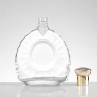 China Custom Label Crystal Liquor Bottle 500ml 700ml Elegant Design for Branding Purposes for sale