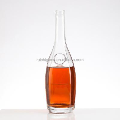 China Exquisite Custom Design 300ml 500ml Vodka Whiskey Glass Liquor Bottle for Supply for sale