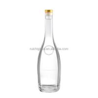 China Exquisite Custom Design 300ml 500ml Vodka Whiskey Glass Liquor Bottle for Supply for sale