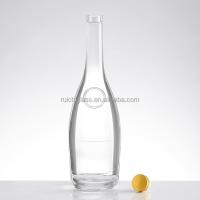 China Exquisite Custom Design 300ml 500ml Vodka Whiskey Glass Liquor Bottle for Supply for sale