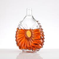 China Reasonable 700ml 750ml Glass Bottles for Wine Whiskey Brandy Customize Sealing Type for sale