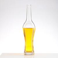 China 375ml 700ml Square Glass Bottle for Gin Rum Vodka Enhance Your Drinking Experience for sale
