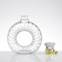 China Super Flint Glass 700ml750ml Empty Liquor Bottle for Olso Vodka Gin Rum Brandy Spirit for sale