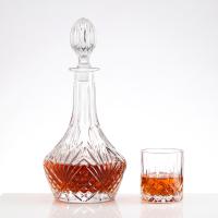 China 375ml 500ml 750ml Clear Round Glass Empty Whiskey Bottles for Beverage Packaging for sale